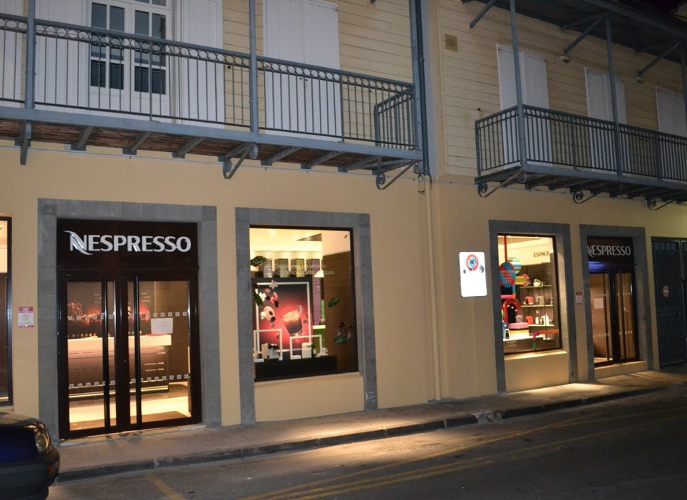 La boutique Nespresso a fait peau neuve | Mémento l'information claire ...