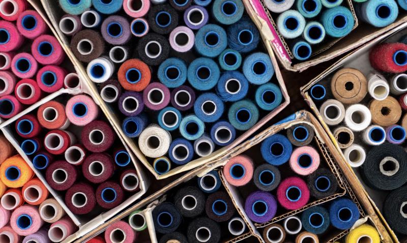 Christophe Béchu et Bérangère Couillard présentent la nouvelle feuille ...