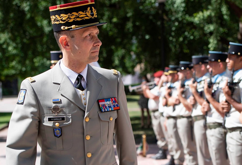Présentation du nouveau commandant supérieur des FAZOI | Mémento l ...
