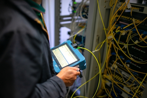 SFR Réunion sacré meilleur réseau mobile 5G de l'île selon nPerf ...