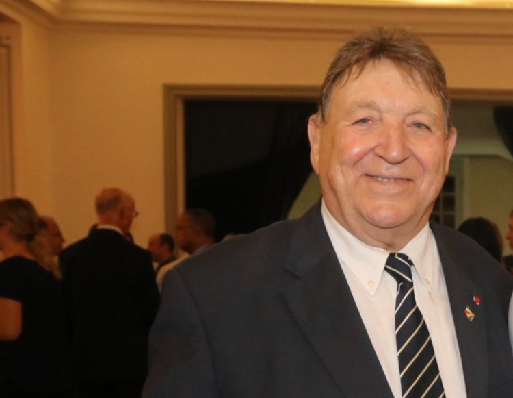 Jean-Claude Pech élevé à la dignité de grand officier de l'ordre ...